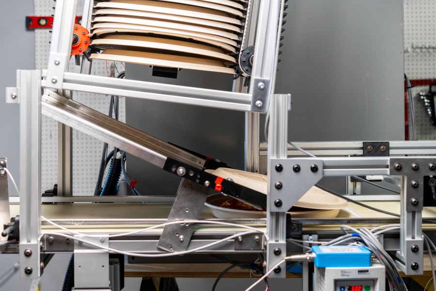 Automated Lid Placer – Sanjay Maharjan